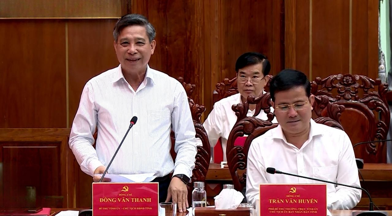 Công bố quyết định kiểm tra của Bộ Chính trị đối với Ban Thường vụ Tỉnh ...